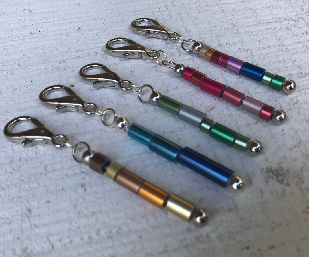 Knitting Needle Key Fob/purse Charm/zipper Pull- Thingamajig! - Etsy