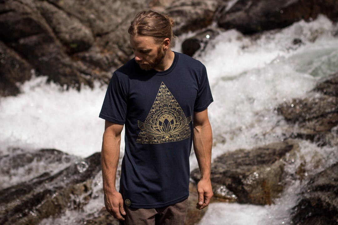 Horus Pyramid Hemp T Organic, Egyptian Clothing, Sacred Geometry Shirt ...