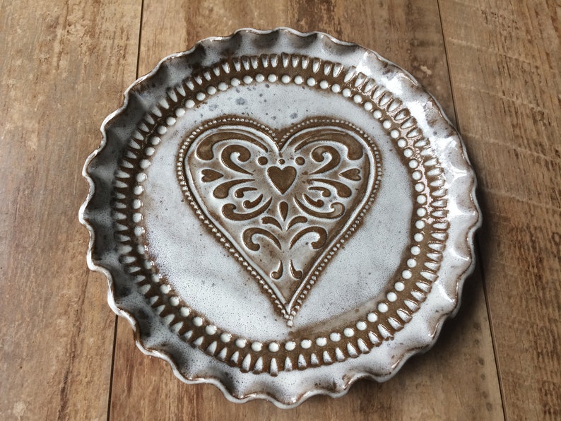 Handmade Pottery Round Heart Plate - Etsy