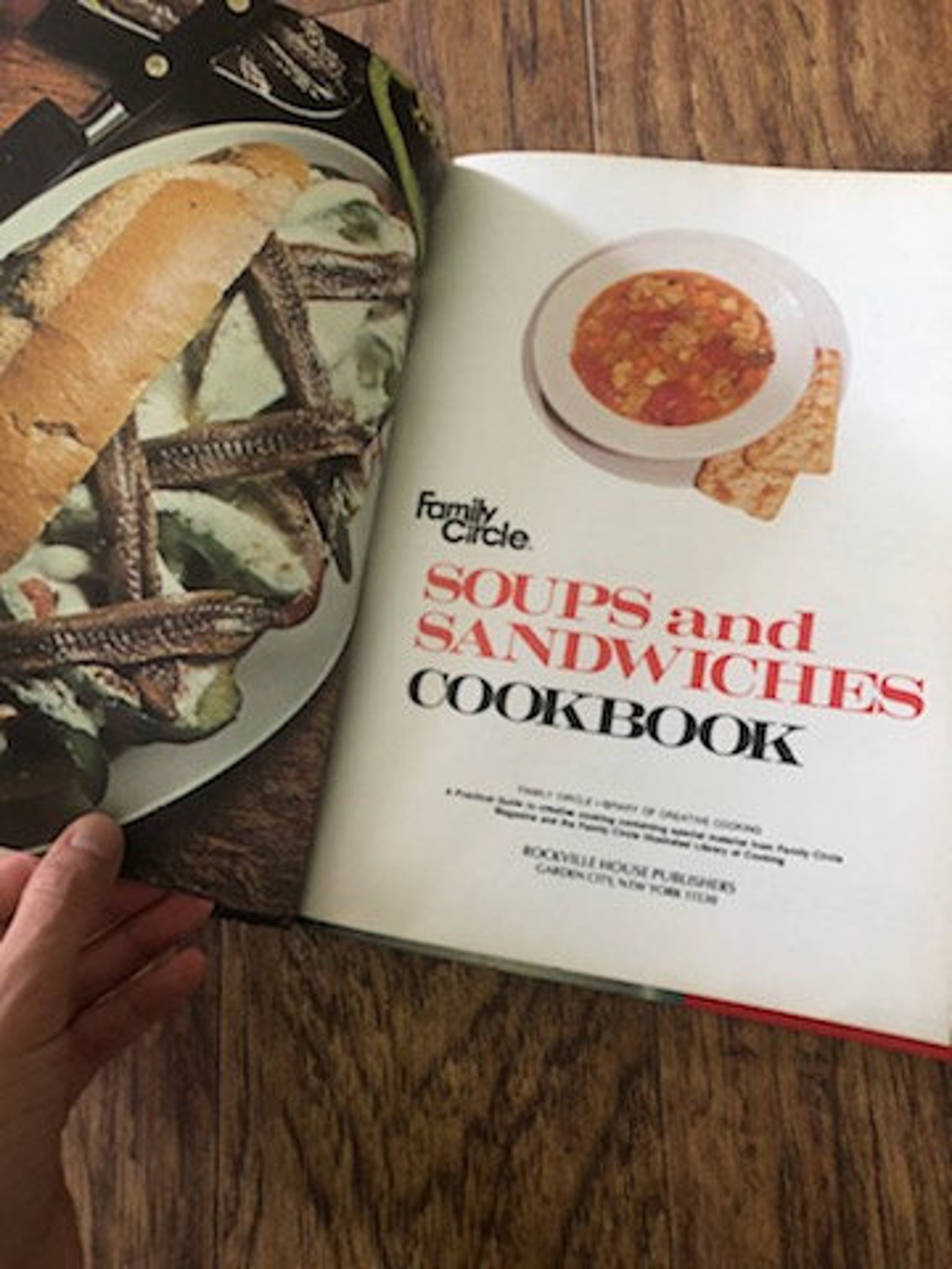 1978 Hardcover Family Circle Soups and Sandwiches Cookbook | Etsy