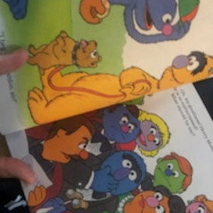 1992 Hardcover Little Golden Book Sesame Street Groover's - Etsy
