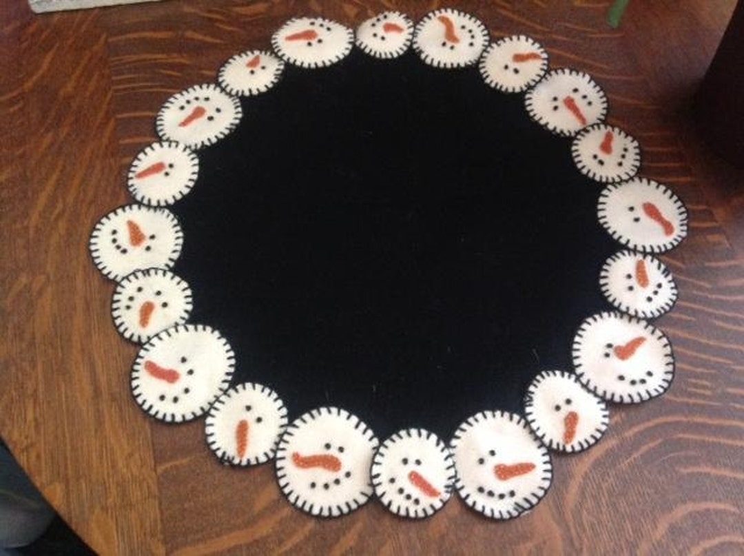 Snowmen Seasonal Table Mat Pattern - Etsy