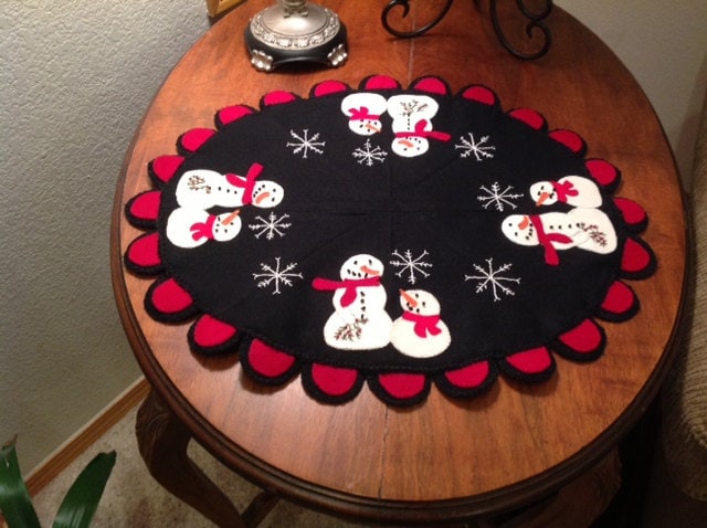 BFF- Best Flakes Forever Holiday Table Mat Pattern - Etsy