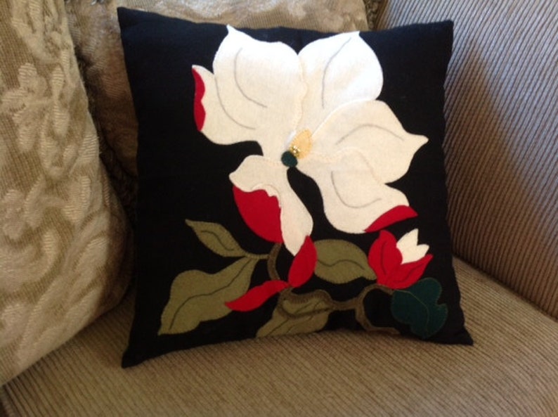 Holiday Magnolia I- Pillow Pattern - Etsy