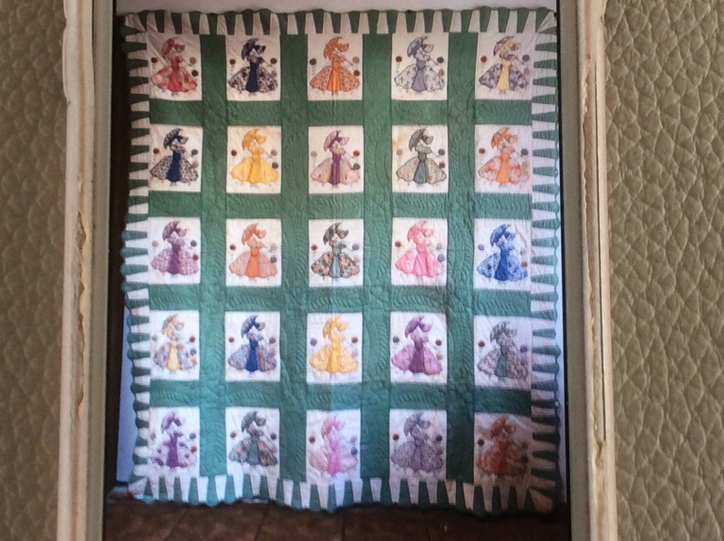 Parasol Lady With Flowers Quilt Block Paper Pattern Only (not a Kit) - Etsy