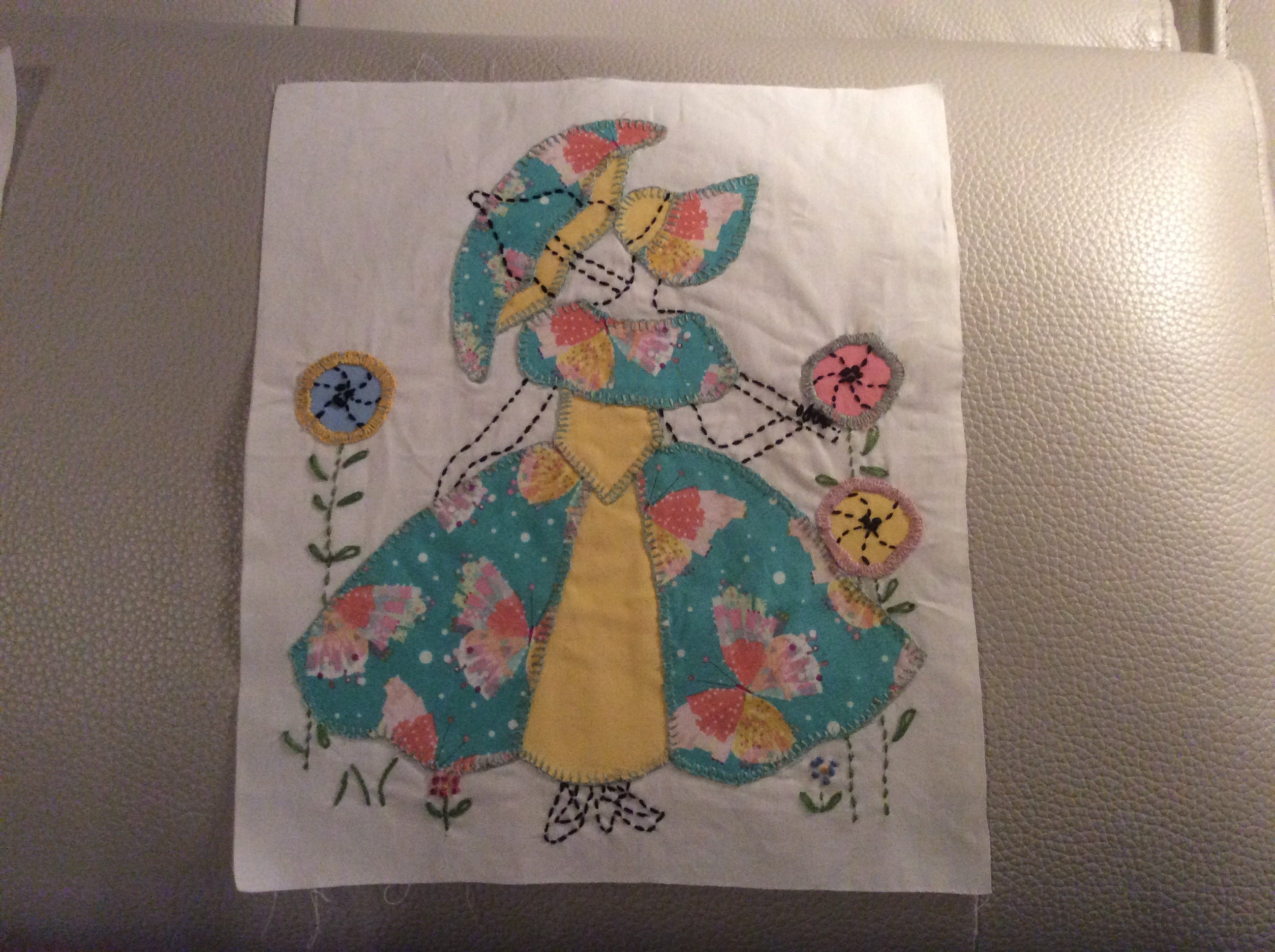 Parasol Lady With Flowers Quilt Block Paper Pattern Only (not a Kit) - Etsy