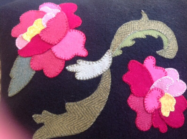 Rose- Pillow Pattern - Etsy