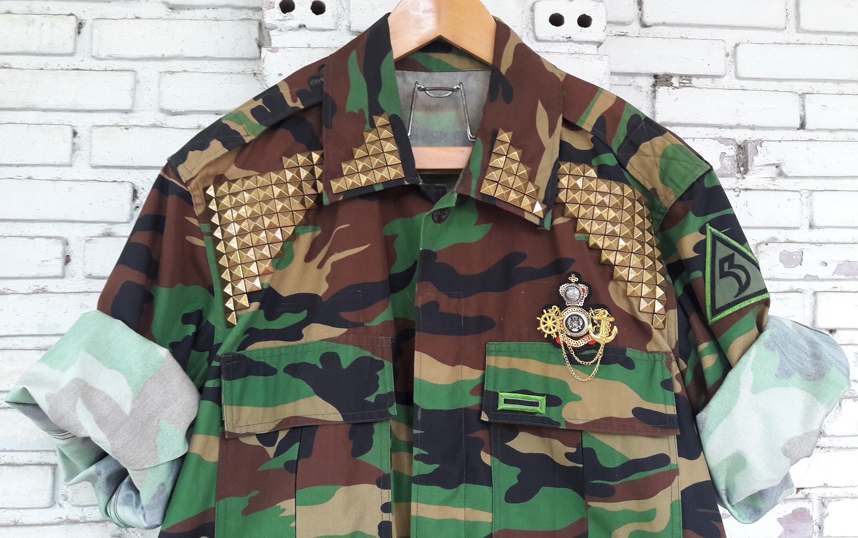 Studded Camo Jacket / Upcycled Camo Jacket with Studded / | Etsy