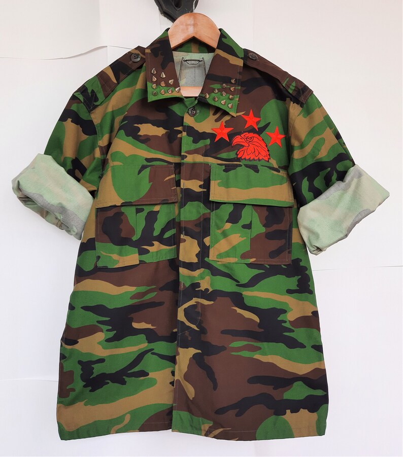 Upcycled Camo Jacket With Patches / Reworked Vintage Military Camo ...