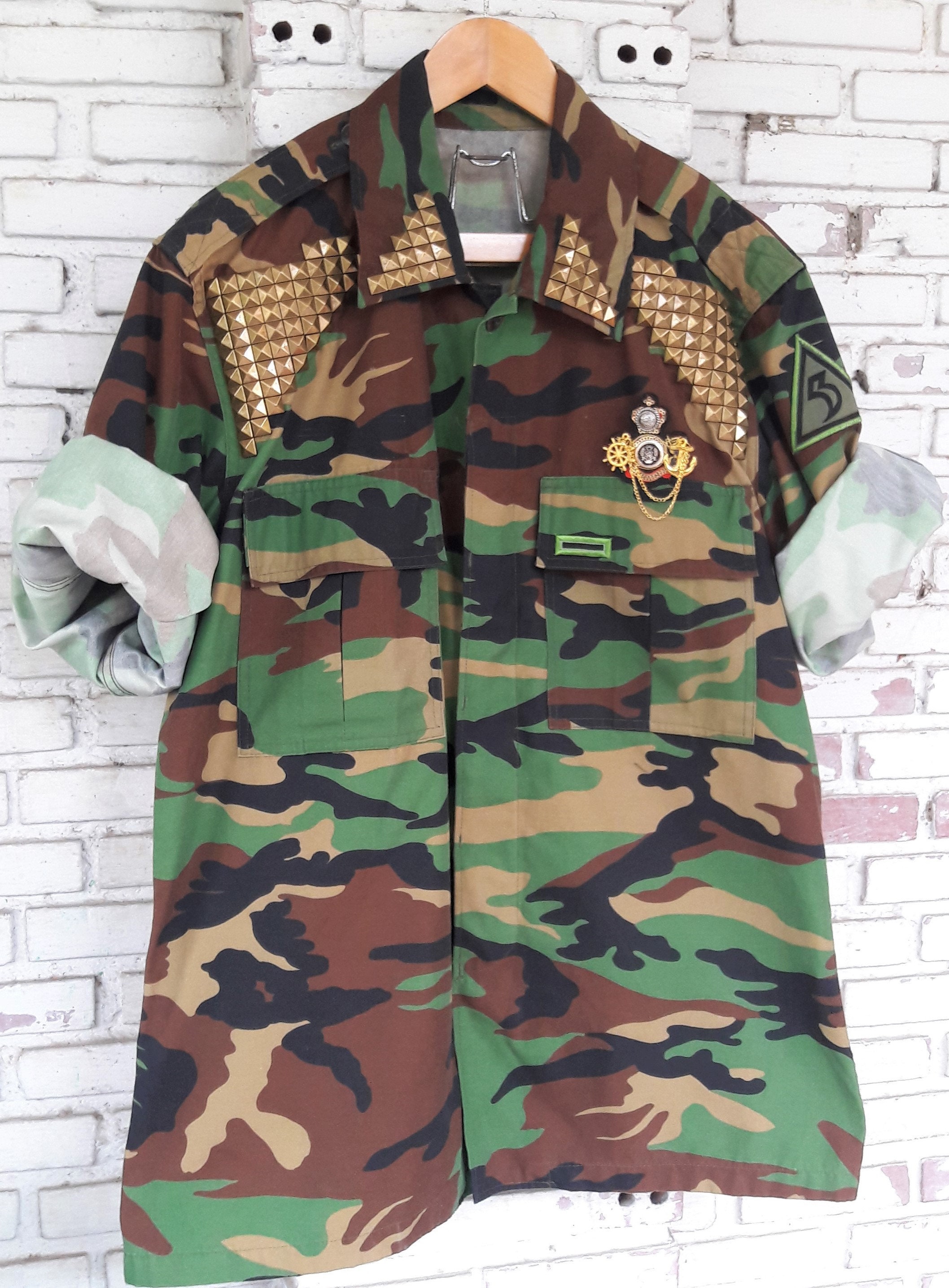 Studded Camo Jacket / Upcycled Camo Jacket with Studded / | Etsy