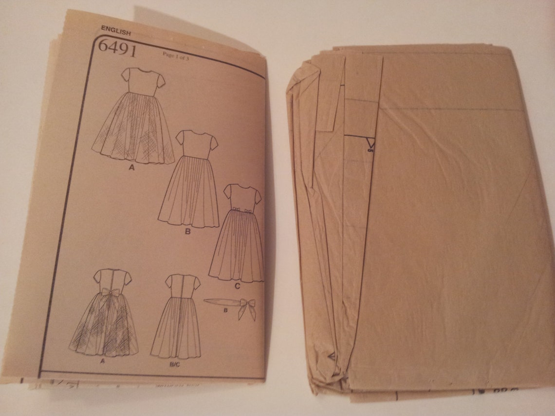 New Look ...for Kids Sewing Pattern 6491 Girls' Dress in Size 3, 4, 5 ...