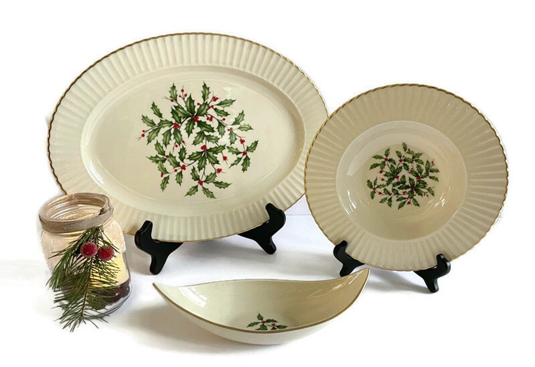 Vintage Lenox Christmas Serving Dishes . Holly Berry Pattern - Etsy