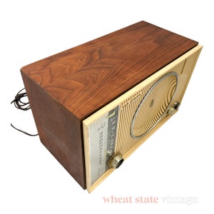 Great Vintage Zenith AM/FM Tube Radio Model 845 8H420 Working Condition ...