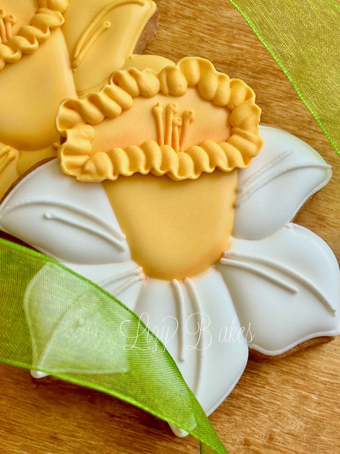 One Dozen Daffodil Cookies - Etsy