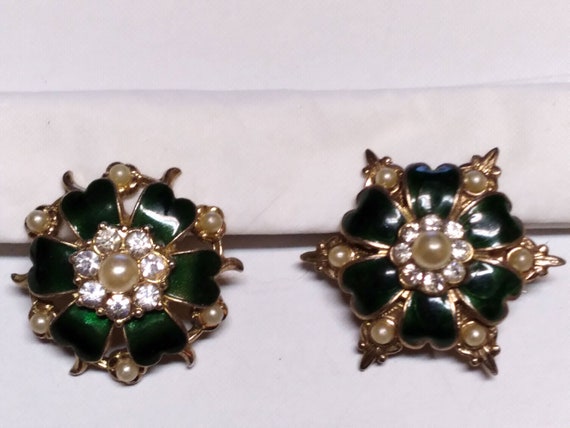 Coro 1940s Set of Vintage Scatter Pins | Etsy