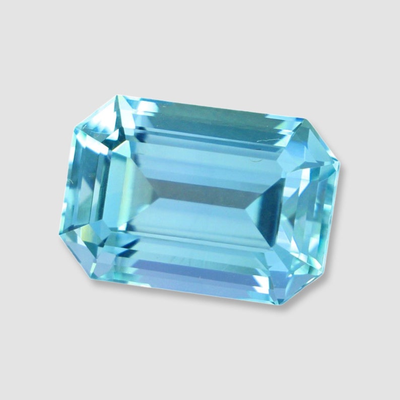 Flawless 14.26 CT Excellent Emerald Cut Natural Blue Aquamarine ...