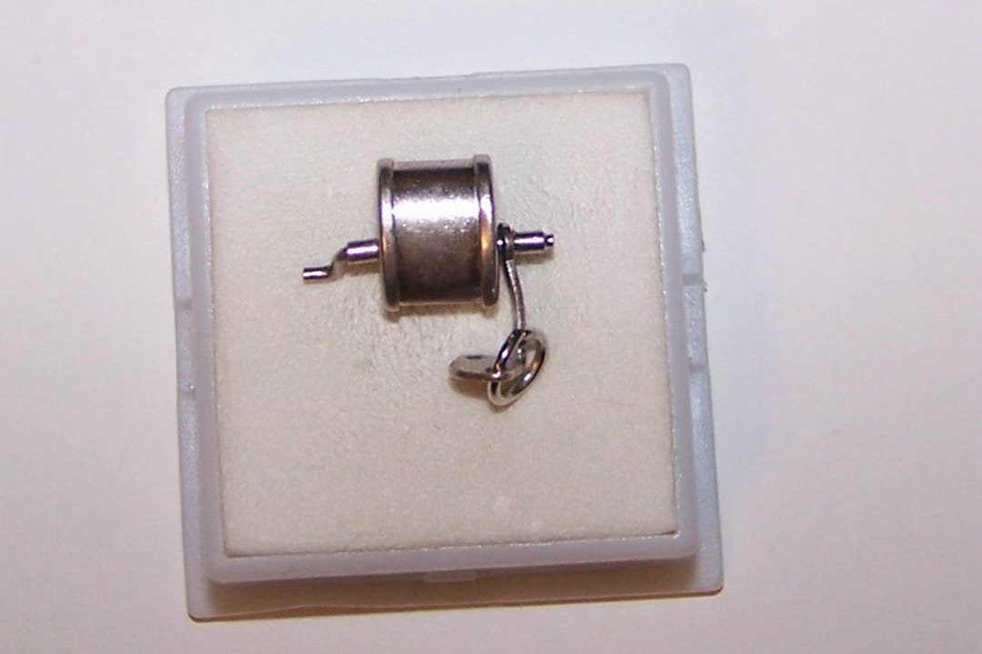 PENCIL SHARPENER CHARM - 3 D - Handle Moves -- Vintage Sterling ...