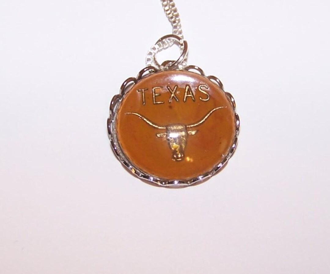 TEXAS LONGHORN PENDANT -- Vintage 3/4 Inch Diameter Glass Cabochon ...