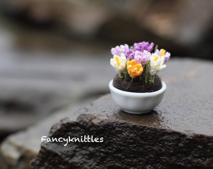 Crocus Composition in the Ceramic Bowl Crochet Art Miniature - Etsy