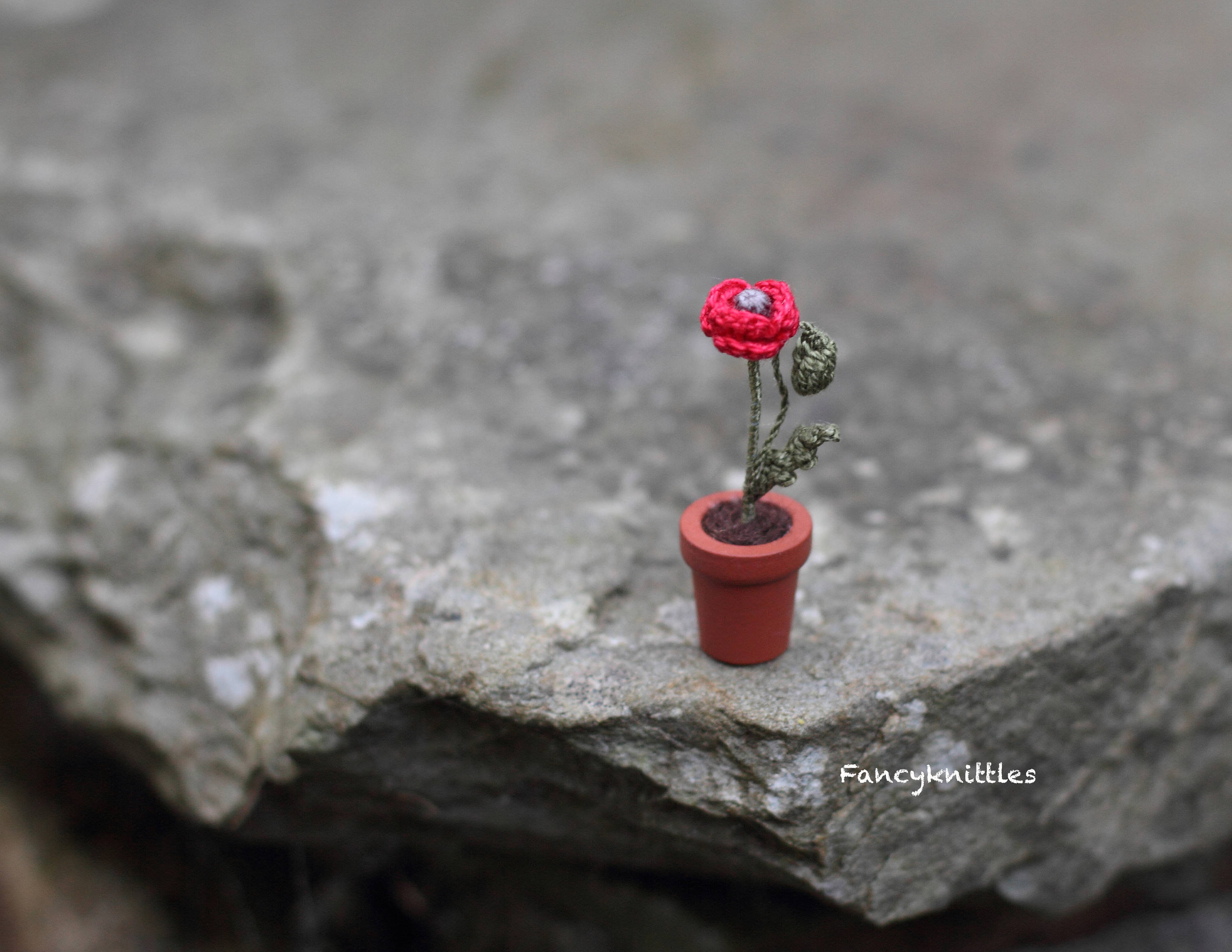 Miniature Crochet Potted Flower Poppy, Dollhouse Fake Plant Decor, Mini ...