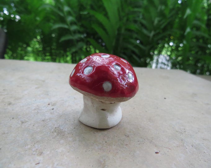 Cute Mushroom Essential Oil Diffuser, Aromatherapy Miniature Sculpture ...