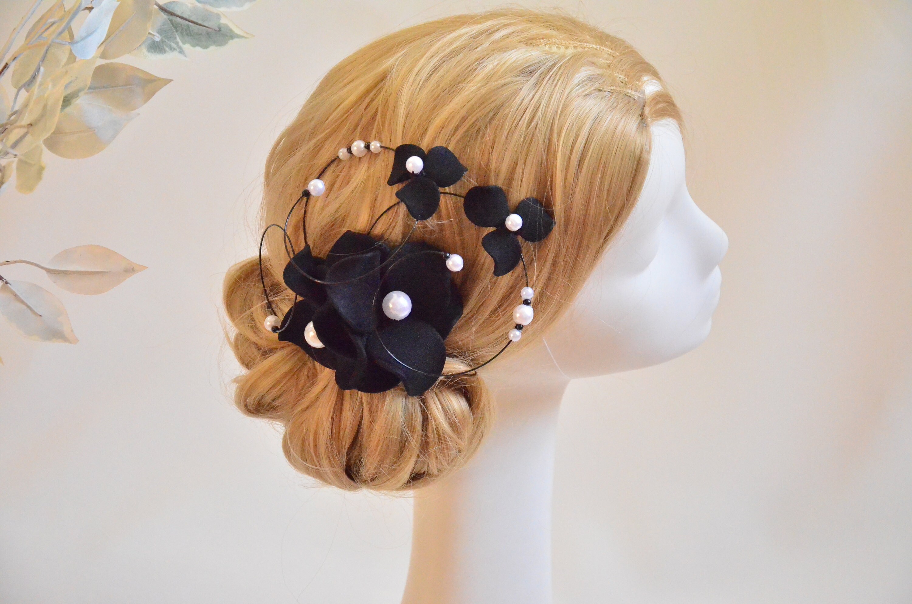Black and white hair flower store