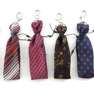 1 Mini Men's Necktie KEYCHAIN FOB Strap Zipper Pull Luggage ID Man Bag ...