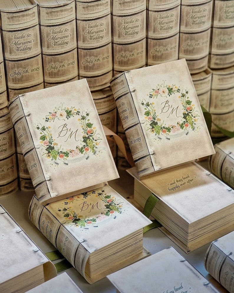 50 Personalized Book Favor Boxes • Stylish Baby Shower, Bachelorette ...