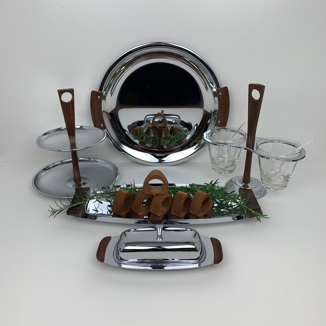 Vintage Kromex "mode" Pattern (wood Handle) Chrome/wood Serving Pieces ...