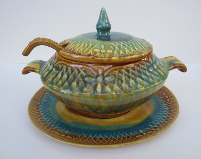 Mid Century Marcia Pottery of California Soup Tureen With Cover, Ladle ...