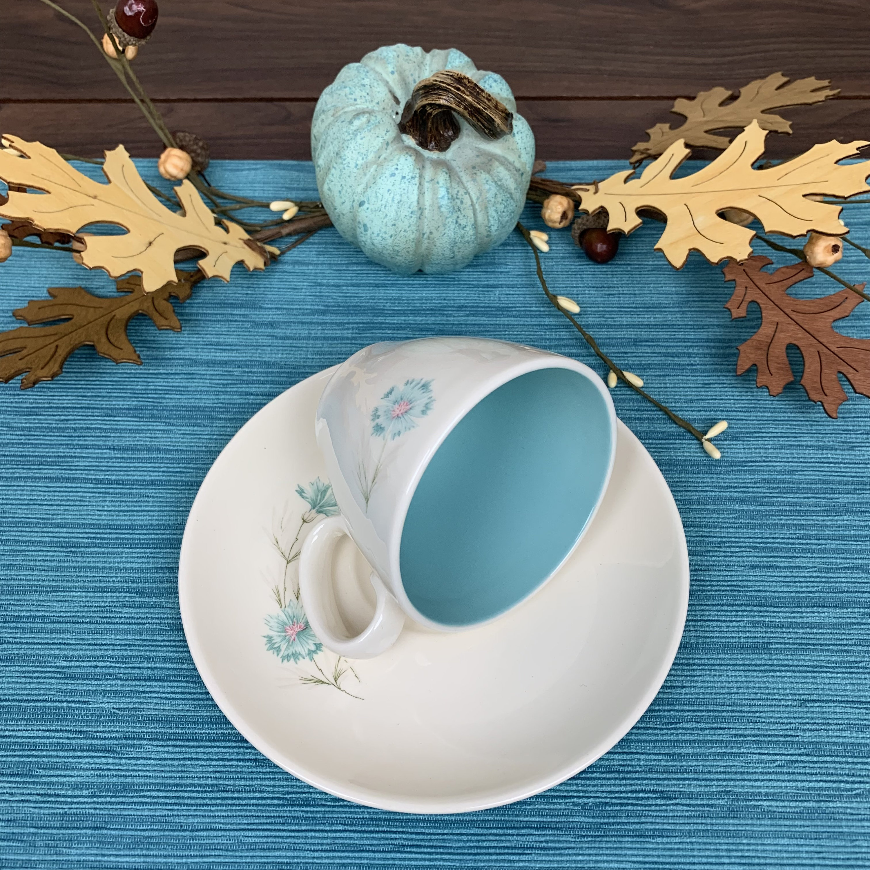 Vintage Mid Century Modern Dinnerware Set -taylor, Smith Vintage Mid Century Modern Dinnerware Set -taylor, Smith