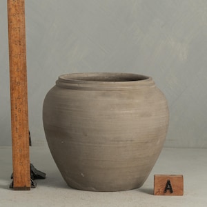 8"-10" Vintage Black Grey Pot {no Handles} (free Shipping) - Etsy