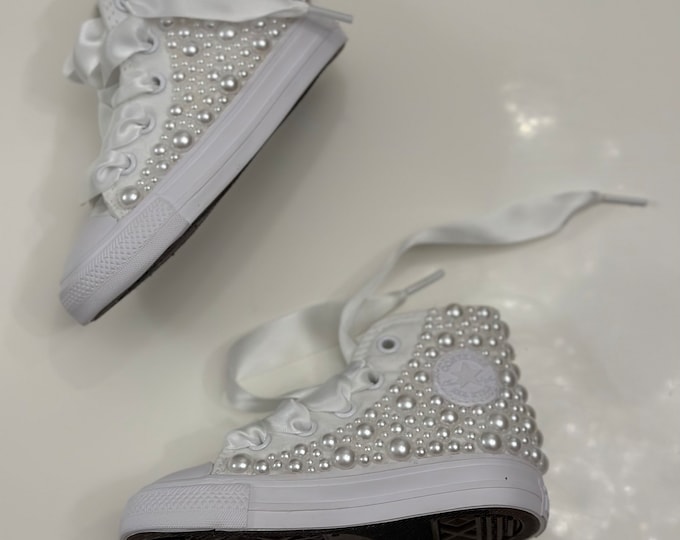 Custom Pearl Converse - Etsy