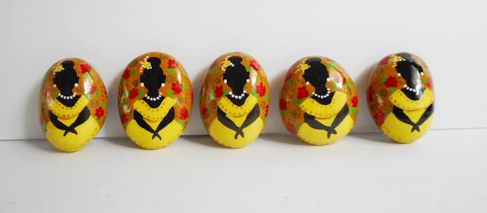 Girl With Red Roses, Paintings on Rocks, Artist Gail Penrice Rogers ...