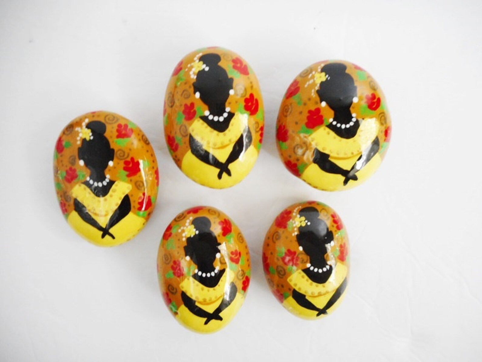 Girl With Red Roses, Paintings on Rocks, Artist Gail Penrice Rogers ...