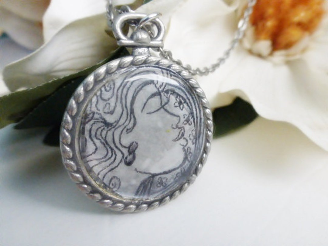 Woman Profile Ink Drawing Pendant Necklace Accessories Unique Chain ...