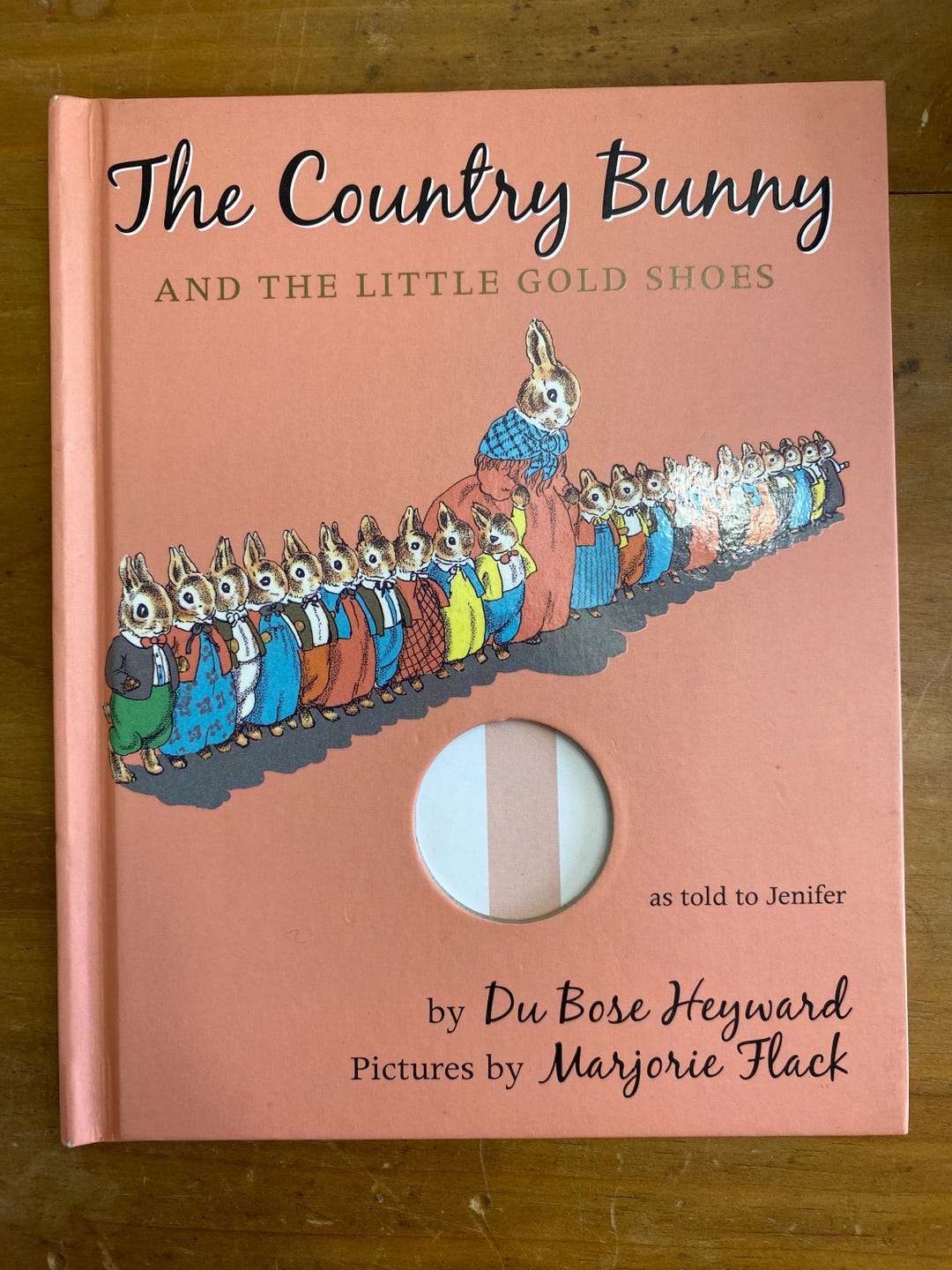 The Country Bunny and the Little Gold Shoes by Du Bose Heyward ...