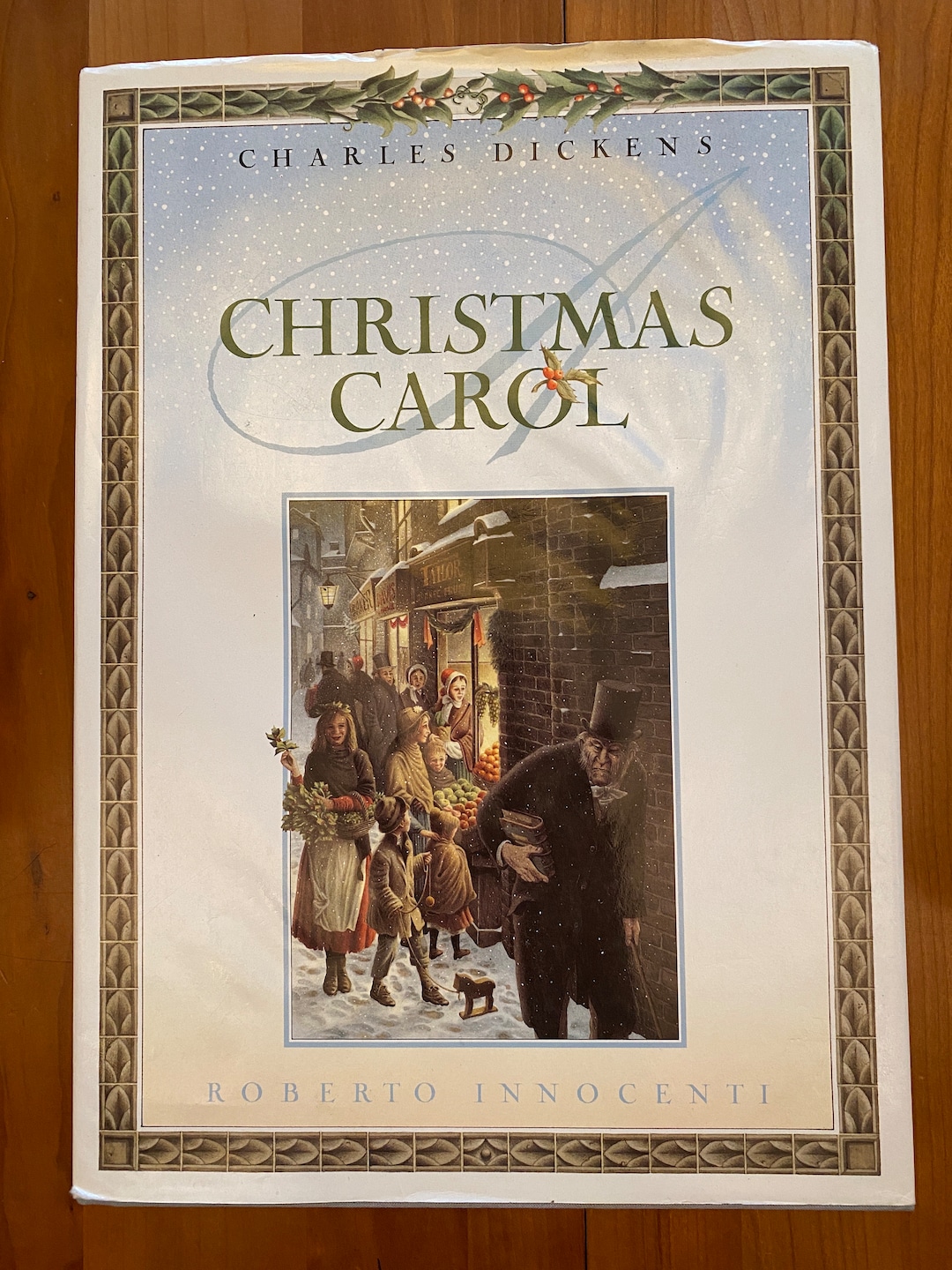 A Christmas Carol by Charles Dickens - Illustrated by Roberto Innocenti ...
