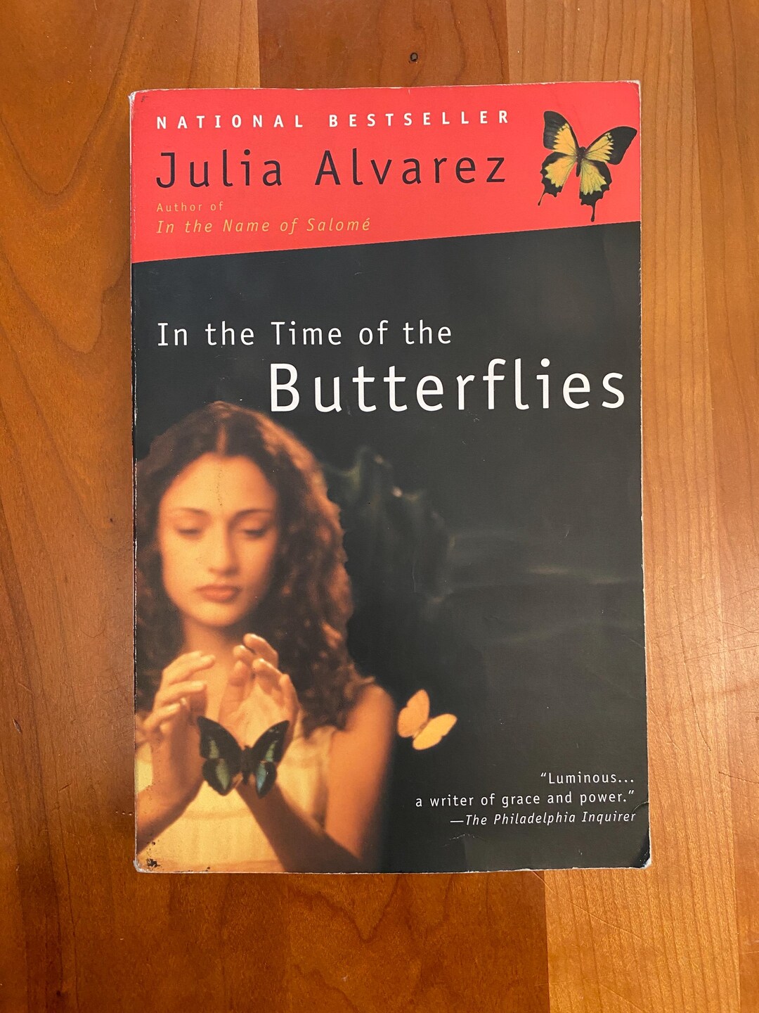 In the Time of the Butterflies by Julia Alvarez - Plume 1995 - Etsy