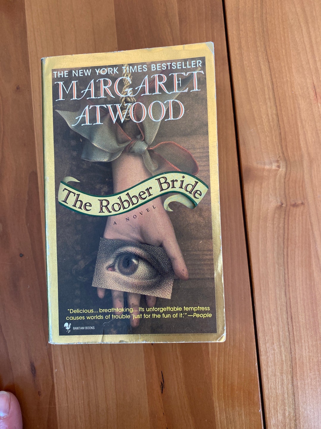 The Robber Bride by Margaret Atwood 1995 Bantam Mass Market Edition - Etsy
