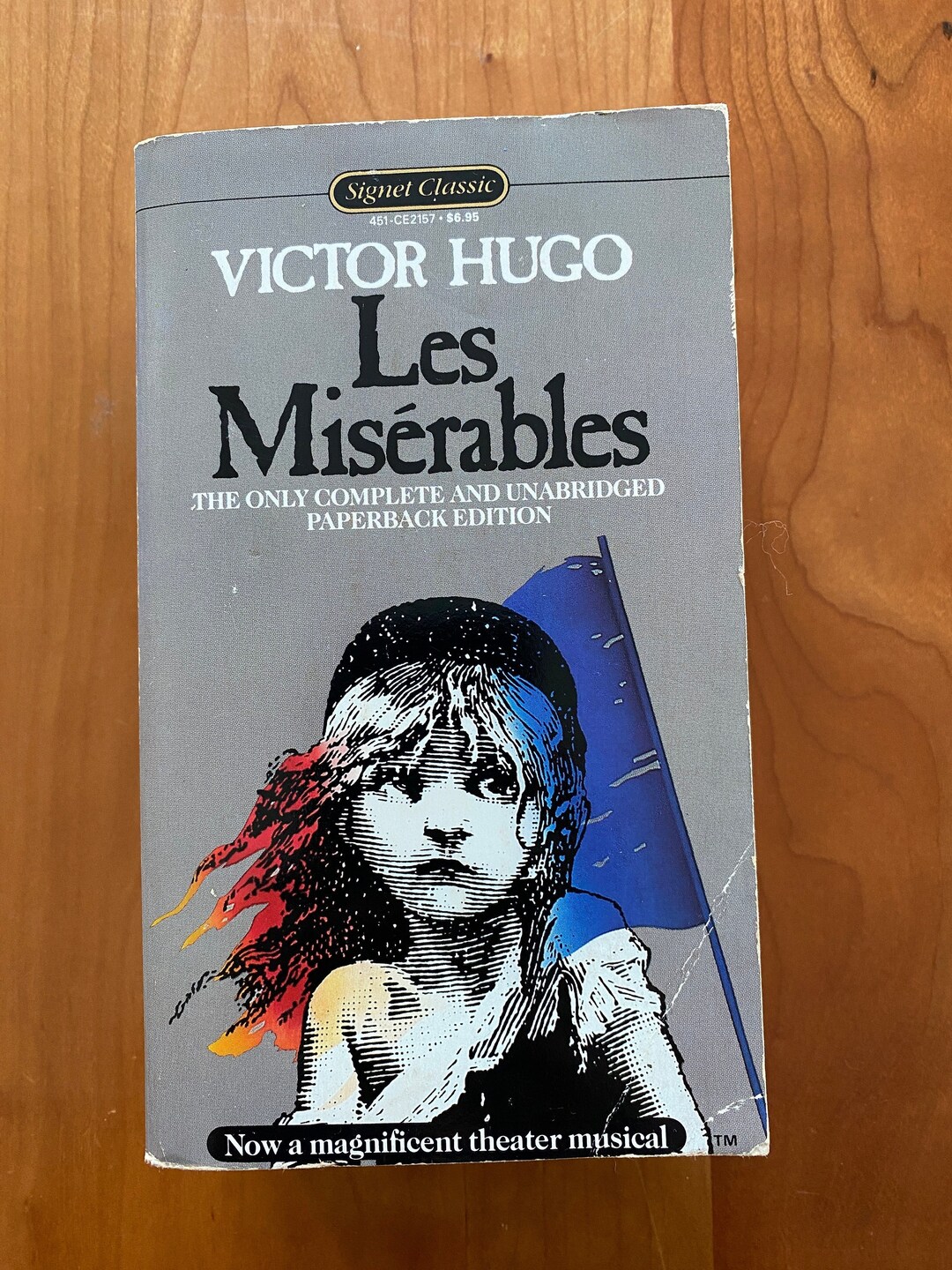 Les Miserables by Victor Hugo - Signet Classics 1987 - First Printing ...