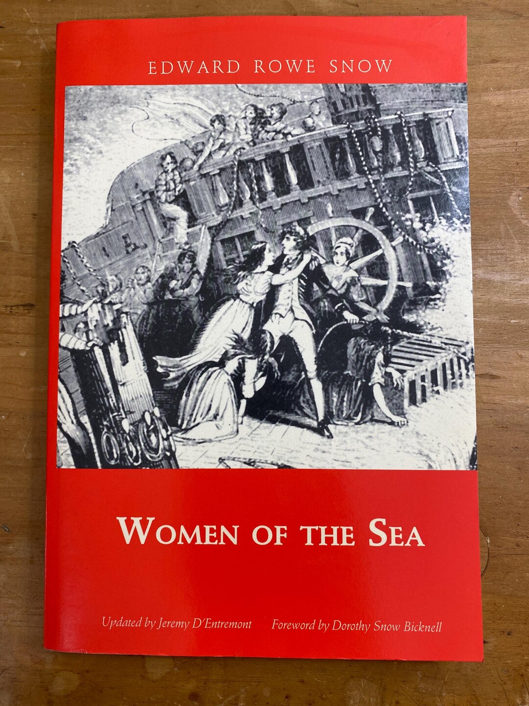 Women of the Sea by Edward Rowe Snow - Commonwealth Editions 2004 - Etsy