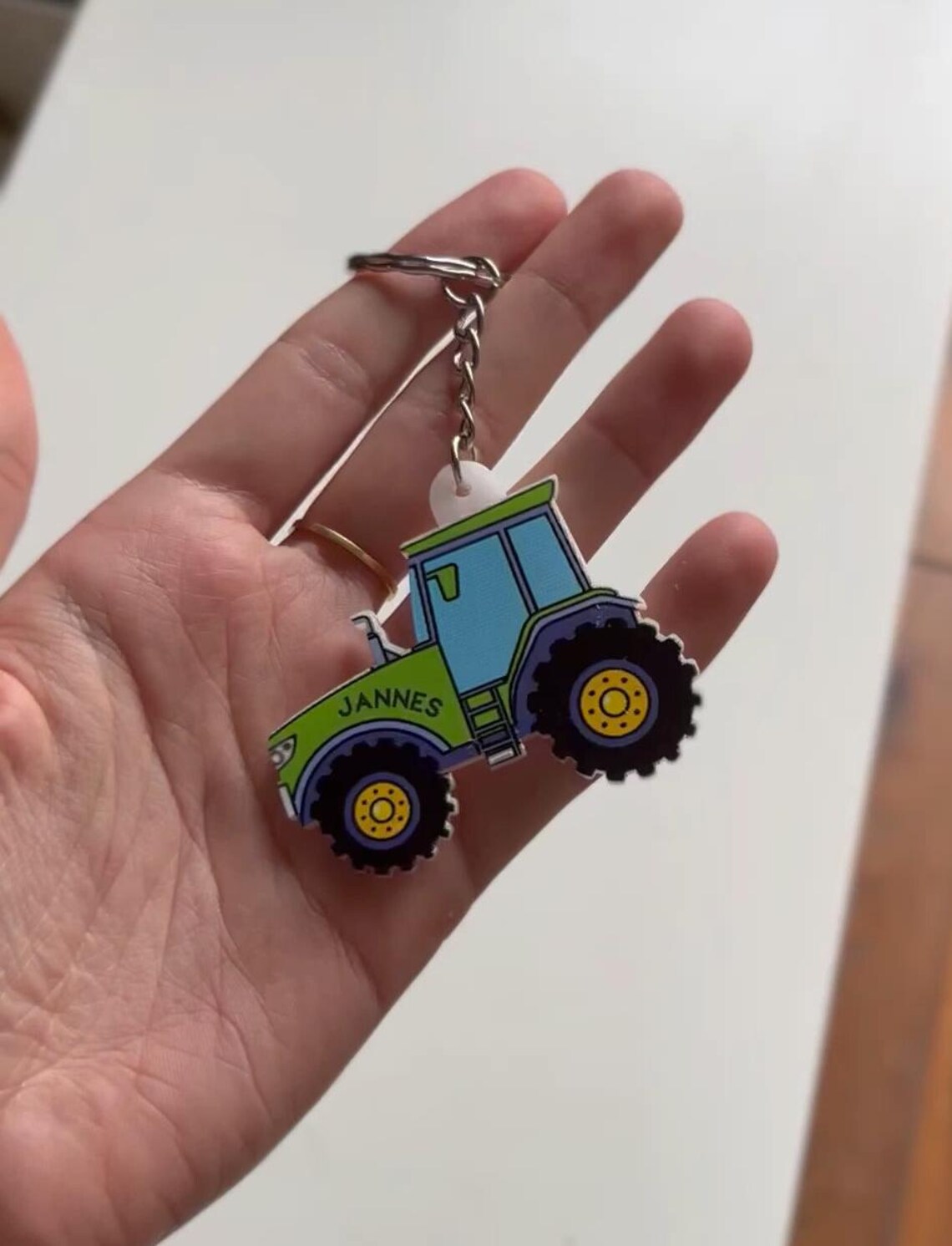 Personalized Tractor Key Ring, Birthday Guest Gift, Children's Birthday ...