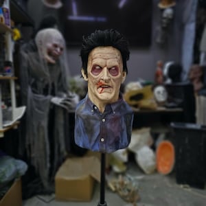 Possessed Ash (evil Dead 2) Resin Display Bust - Etsy