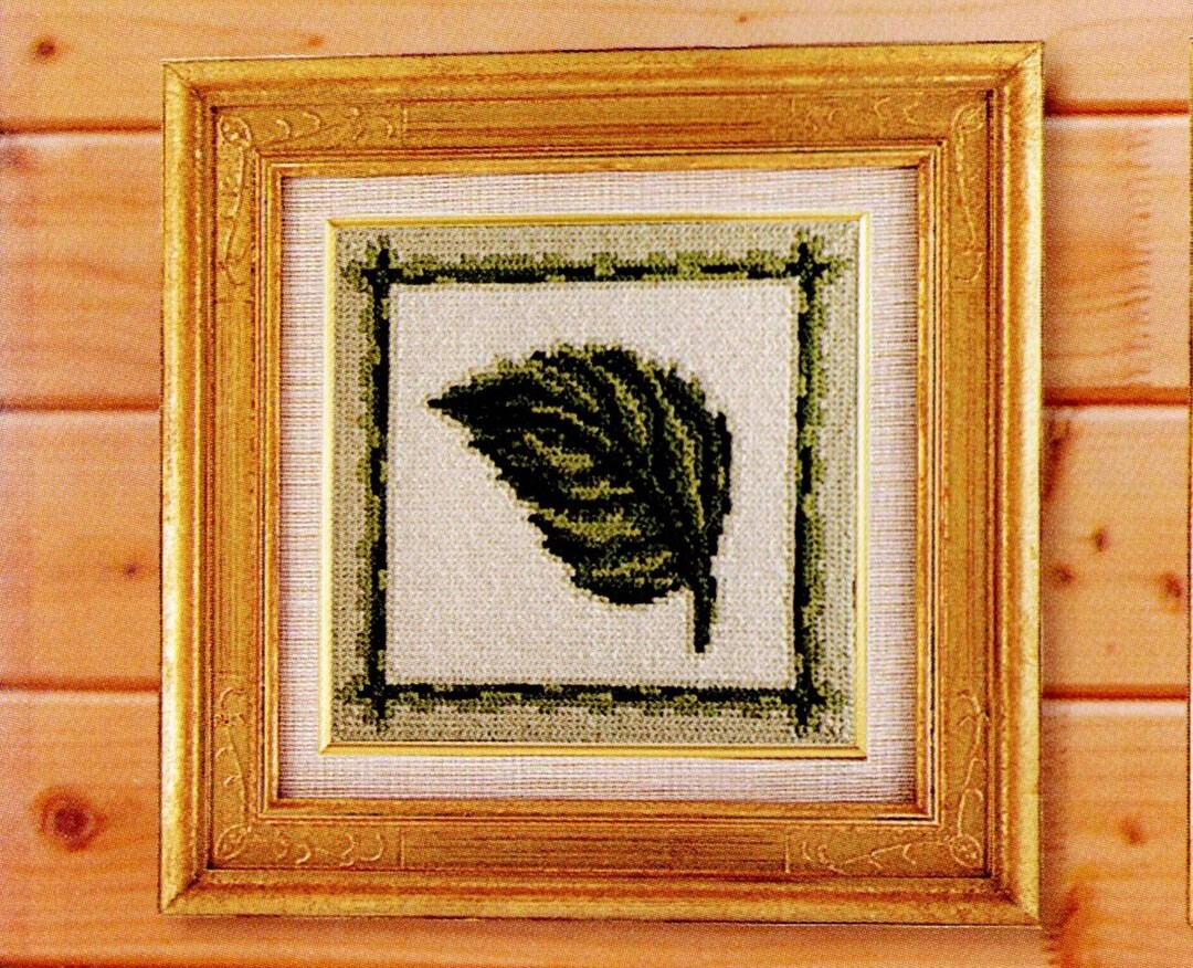 Embroidery Scheme - Floral Motifs - Traditional Portuguese Arraiolos ...