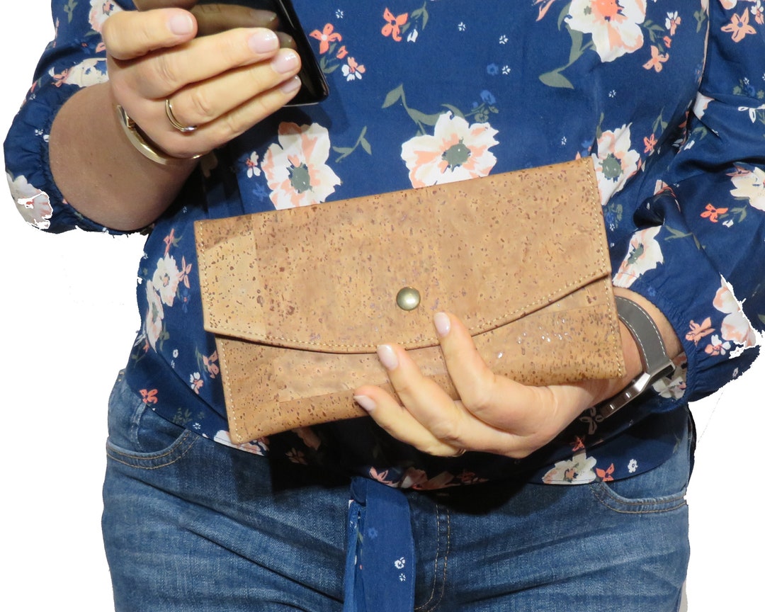 Cork Wallet Made in Portugal - High Quality Cork Wallet Tobacco Color ...