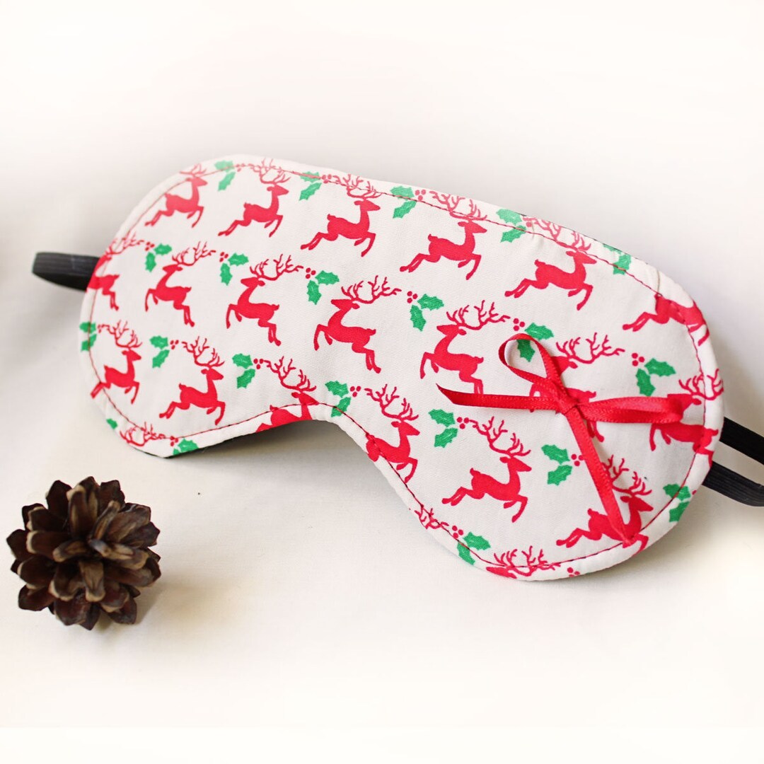 Cute Christmas Reindeer Sleep Mask, Festive Eye Mask in Deer Print ...