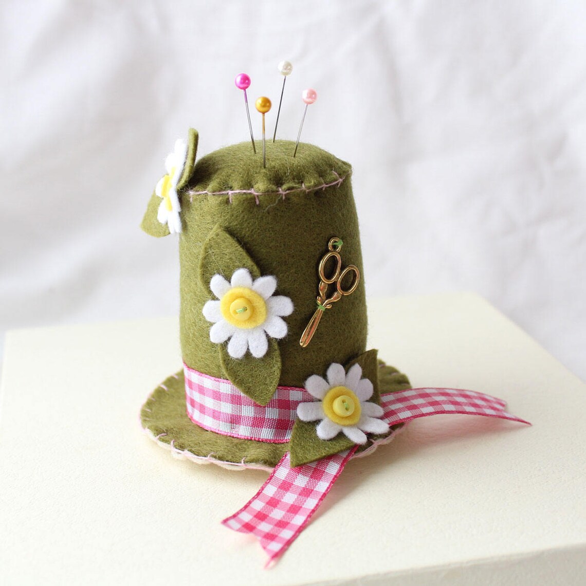 Pincushion Craft Gift Green Felt Hat Pin Cushion With | Etsy
