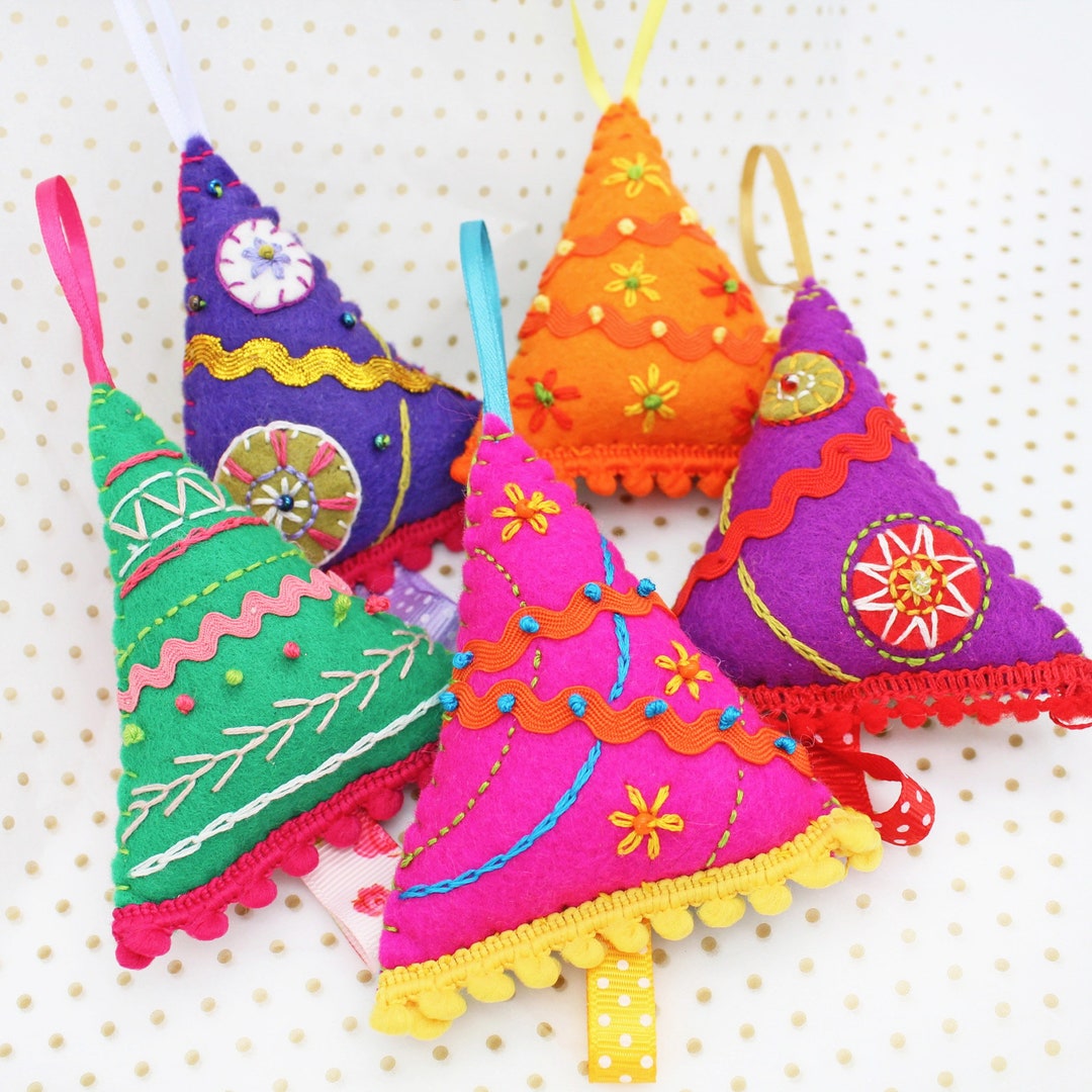 Colourful Christmas Tree, Hand Embroidered Felt Decoration: Kitsch ...