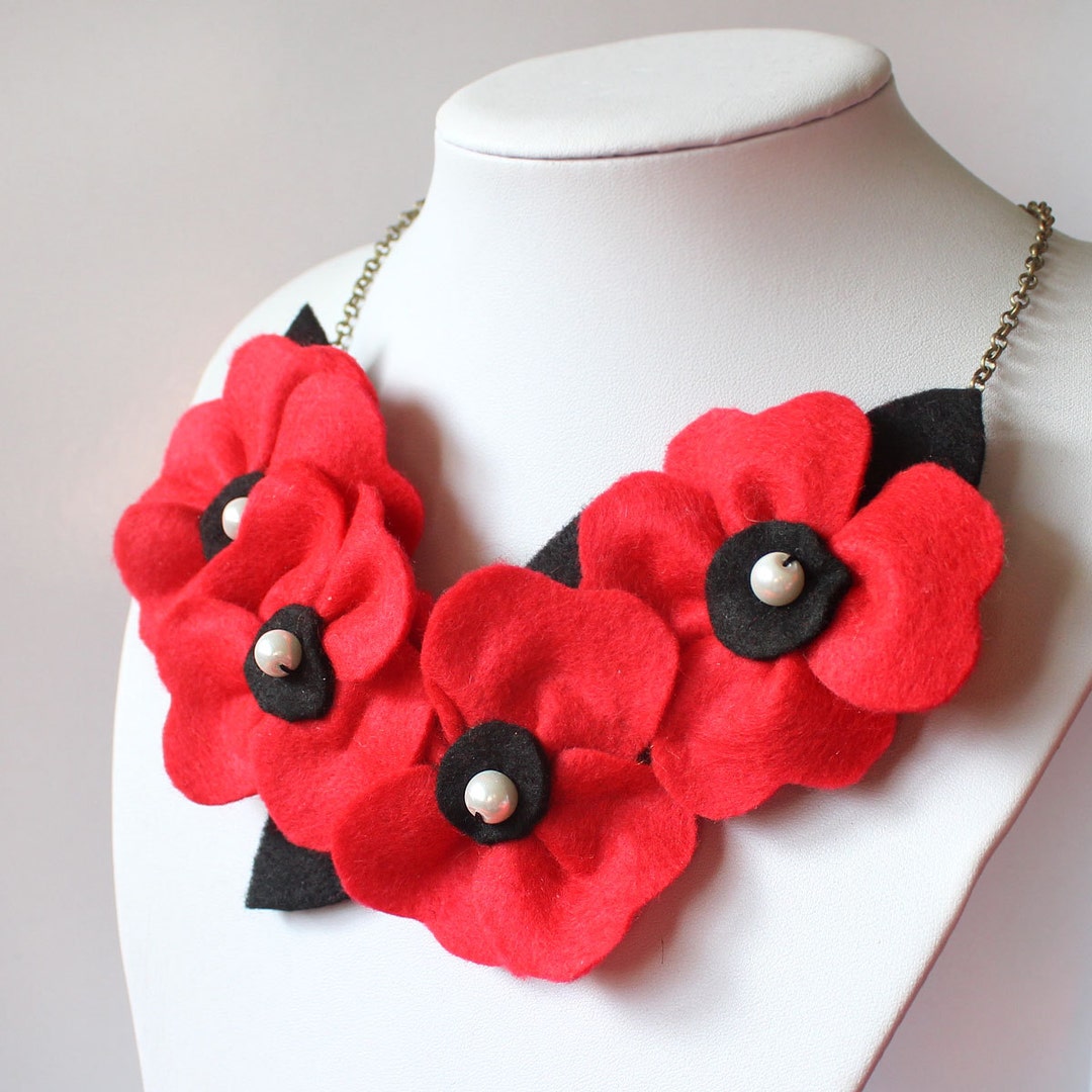 Red and Black Felt Poppy Necklace, Poppies and Glass Pearls Flower ...